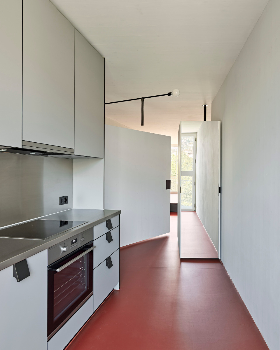 Wohnhaus in Zürich von Edelaar Mosayebi Inderbitzin