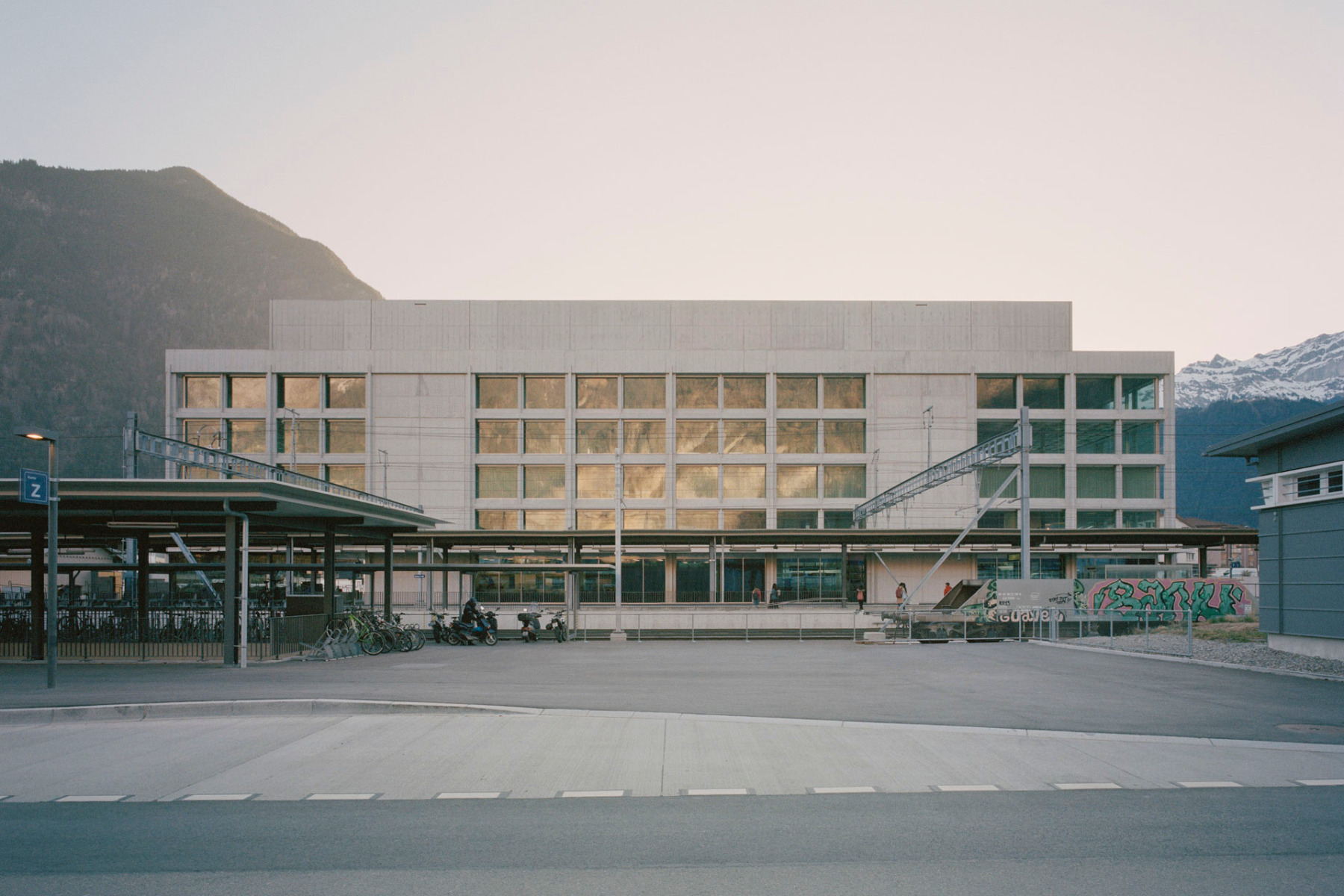 Bürogebäude in Altdorf von Buchner Bründler