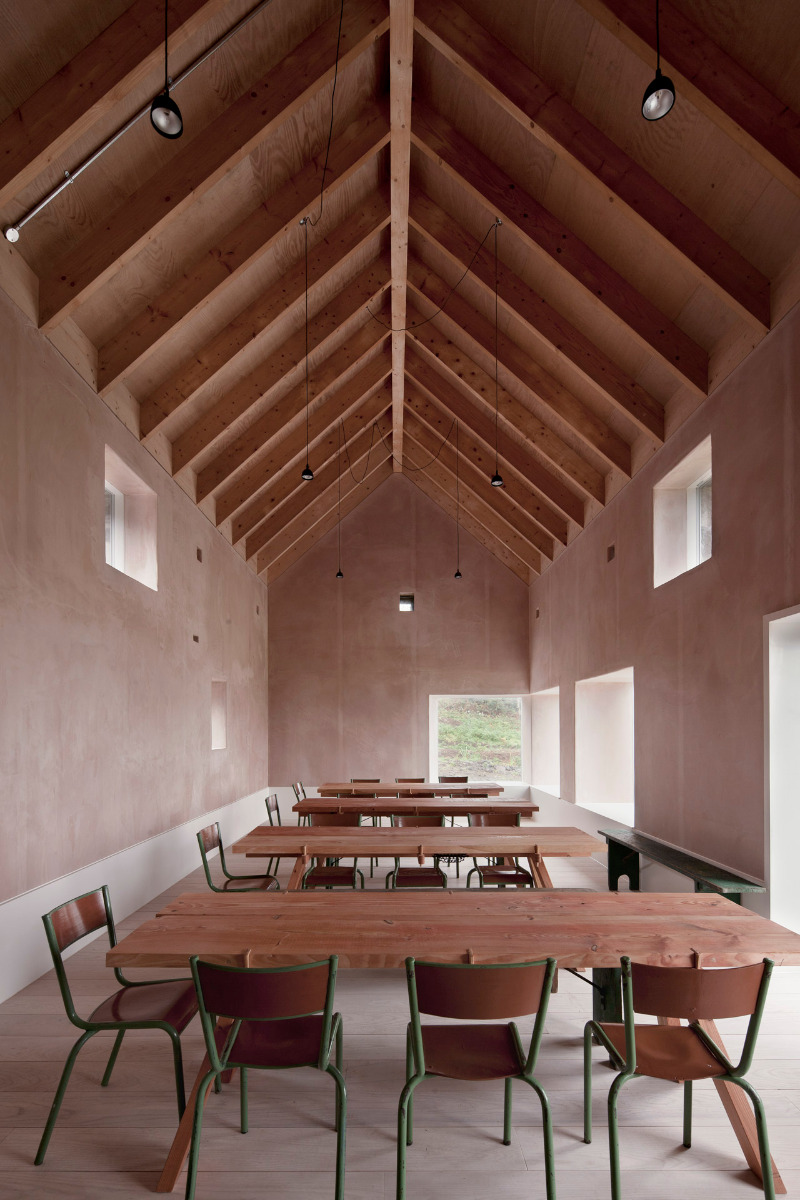 Revitalisation of a Scottish Barn by Fardaa