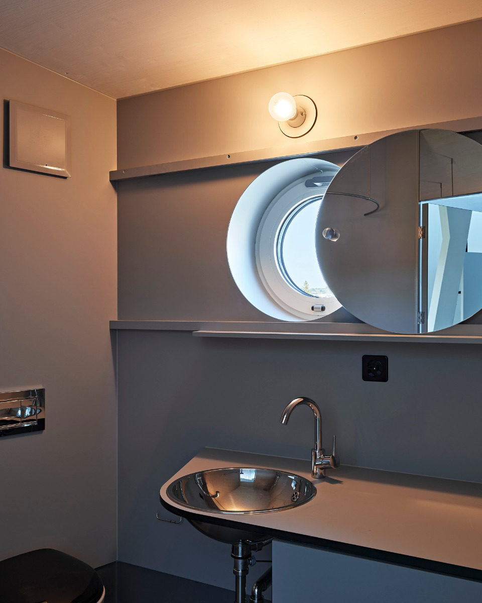 Wohnhaus in Zürich von Edelaar Mosayebi Inderbitzin