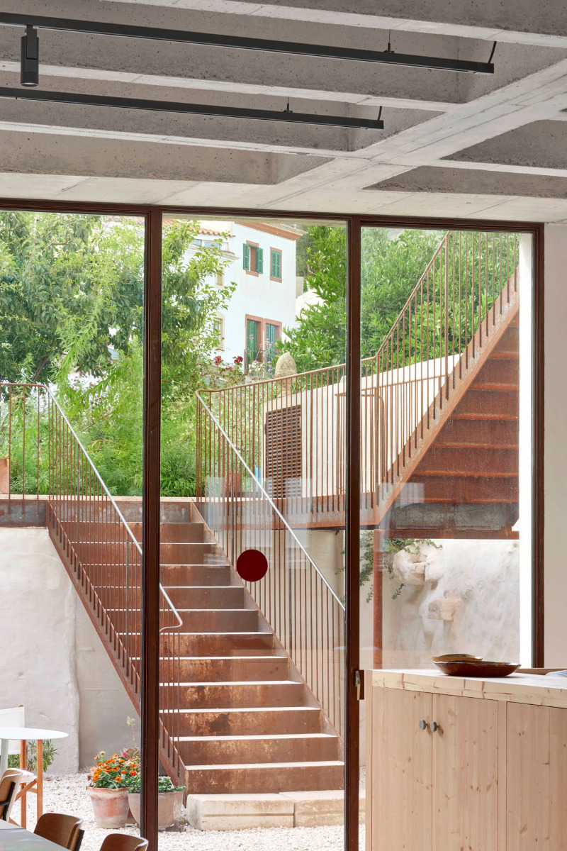 Hotel in Menorca by Calderon-Folch Studio