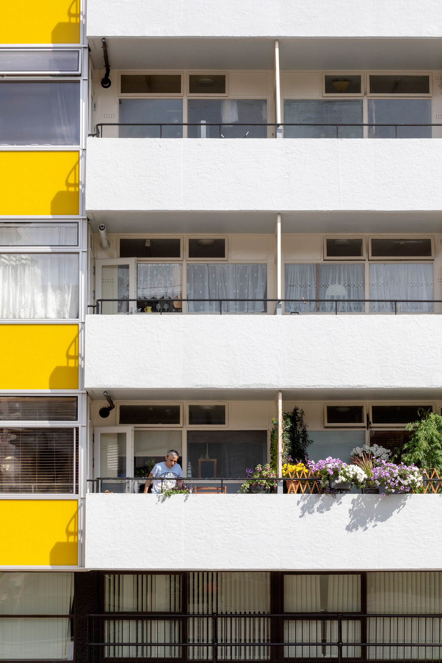 Monument-Appropriate: Renovation of Great Arthur House in London