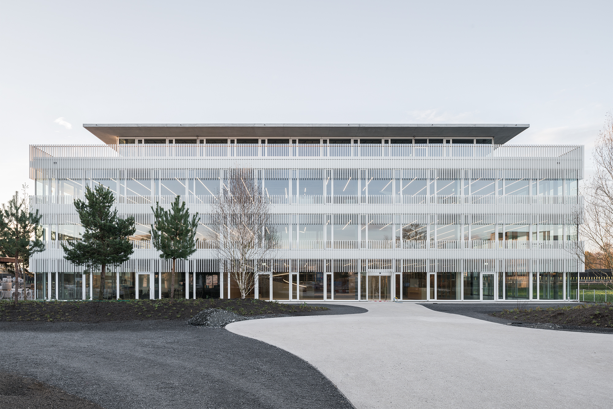 Dezent gestreift: Hapimag Headquarters in Steinhausen