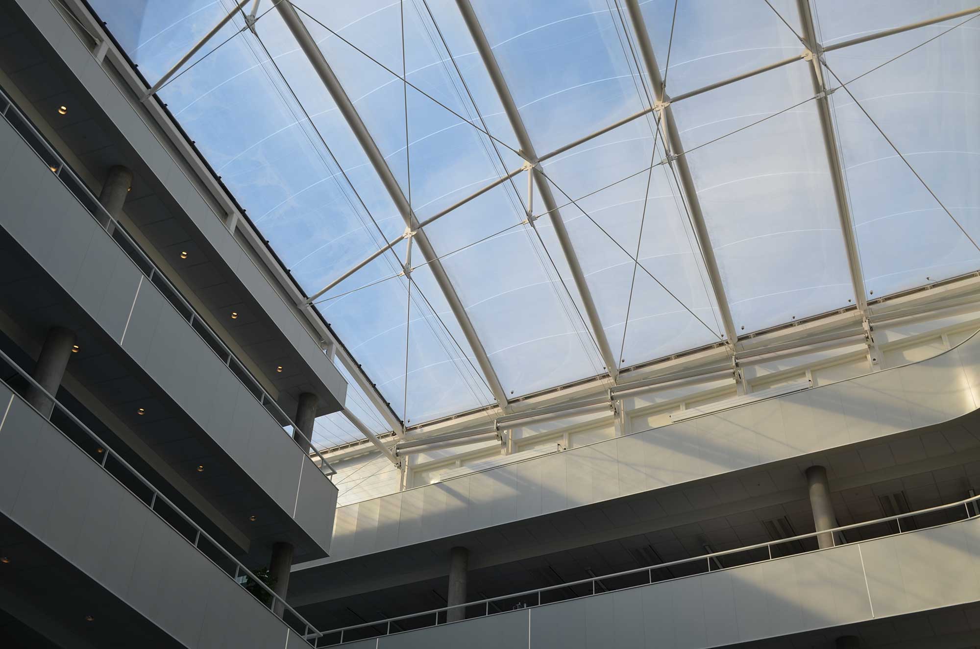Transparenz und Leichtigkeit: ETFE-Folie von Vector Foiltec